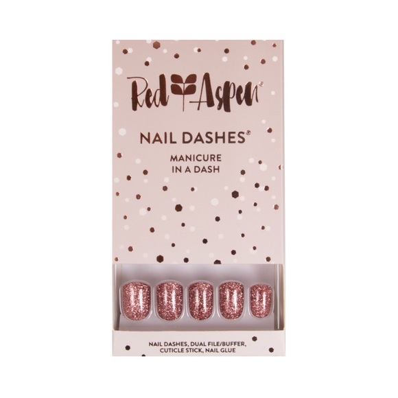 Red Aspen | Makeup | Red Aspen Sparkle On Darling Short Square Nail ...